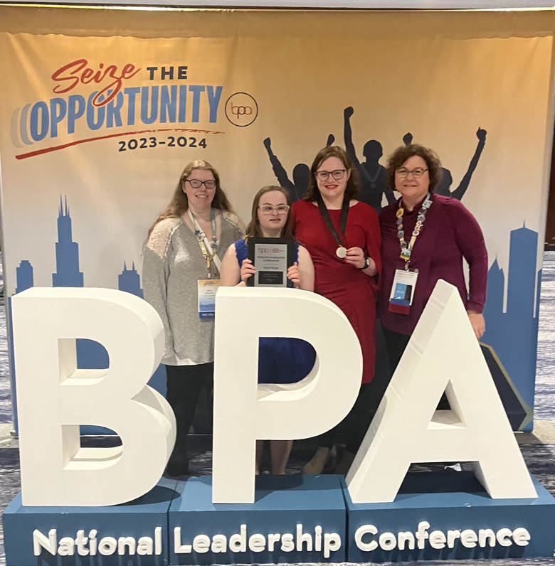 MCC students win BPA awards | Montcalm Community College